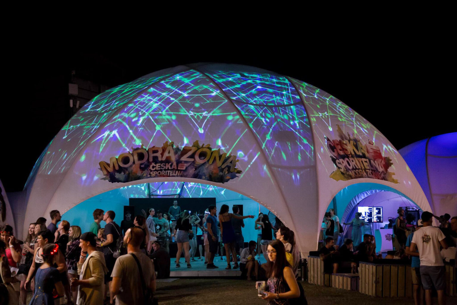 360 Projection Domes - Discover the possibilities and make an impression