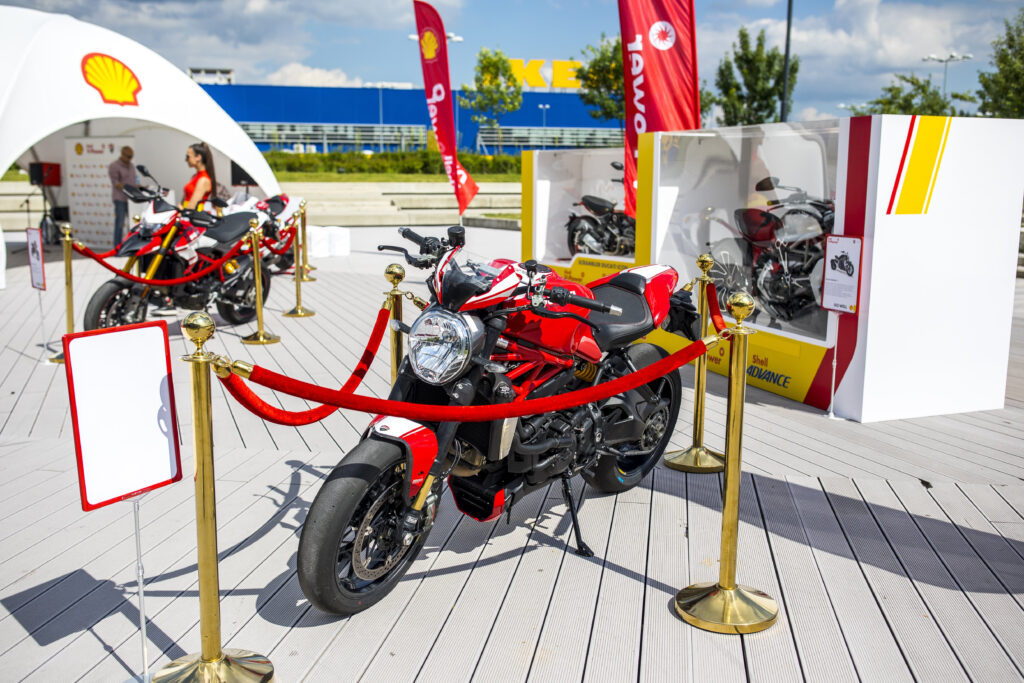 Motocross Canopy? Design your own Motocross Tent - Creative Structures