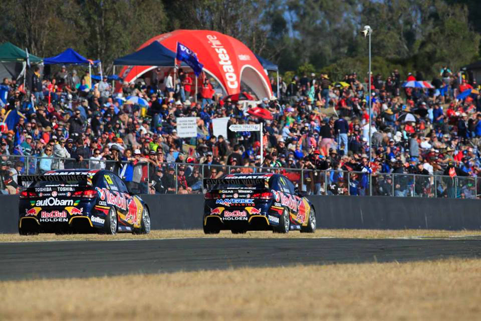 Racing Canopy? Discover our Custom Racing Tents - Creative Structures